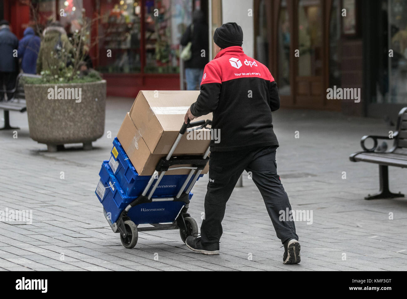 Dpd Delivery Truck High Resolution Stock Photography and Images - Alamy