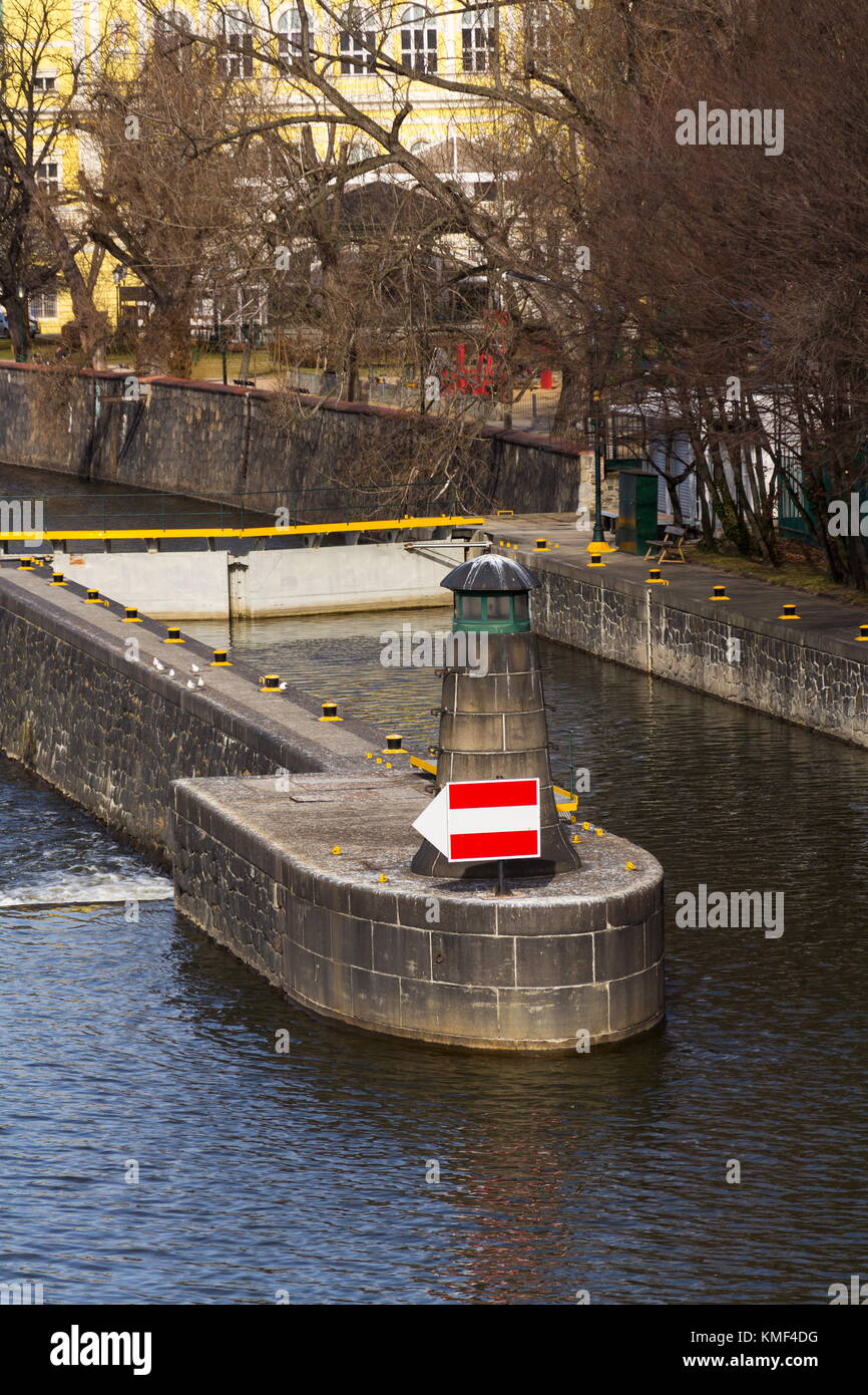 Quay or river bank traffic sign blue hi-res stock photography and ...