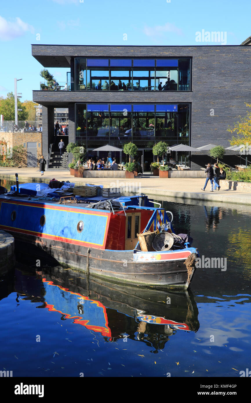 The Lighterman restaurant on Regent's Canal, at Kings Cross, in north ...
