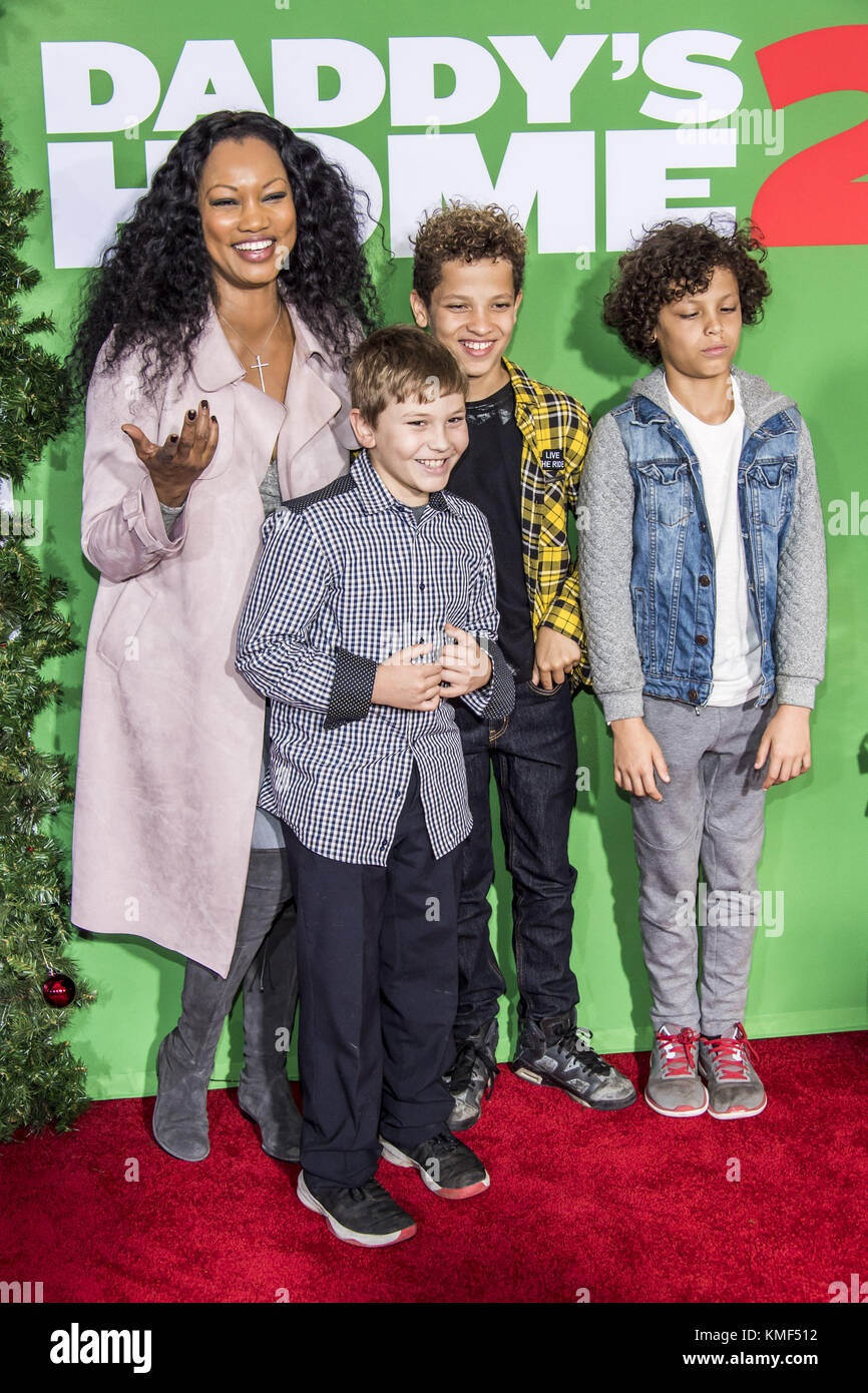 Paramount Pictures' Premiere of 'Daddy’s Home 2' Sponsored by NEST at ...