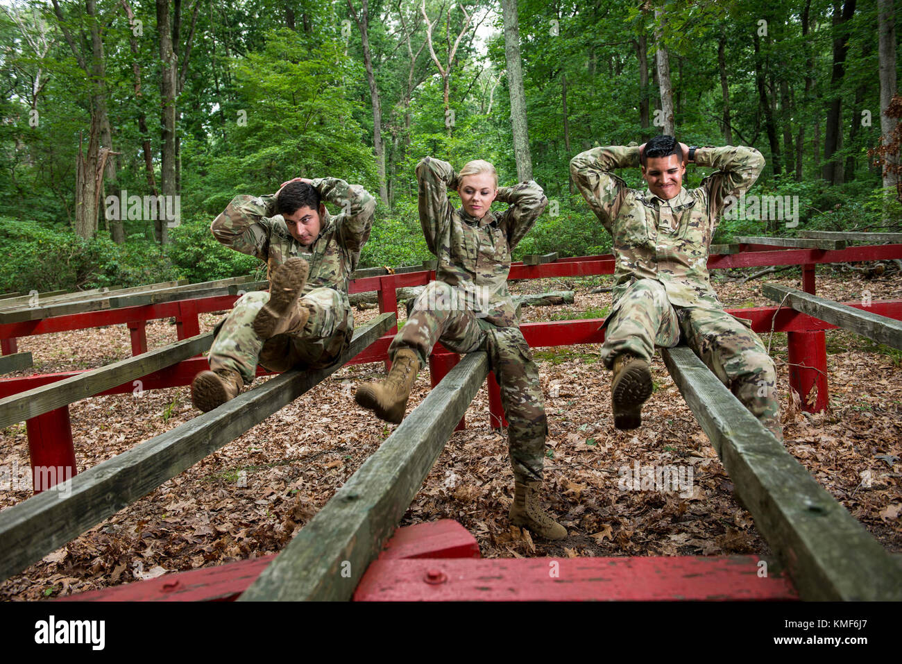 U.S. Army Reserve Soldiers of various military occupational specialties ...