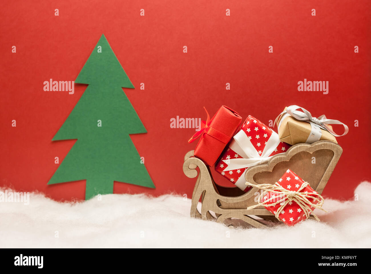 christmas sledges with presents Stock Photo - Alamy