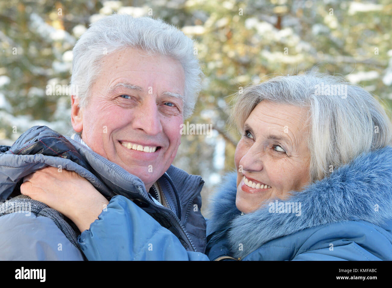 happy mature couple posing Stock Photo - Alamy