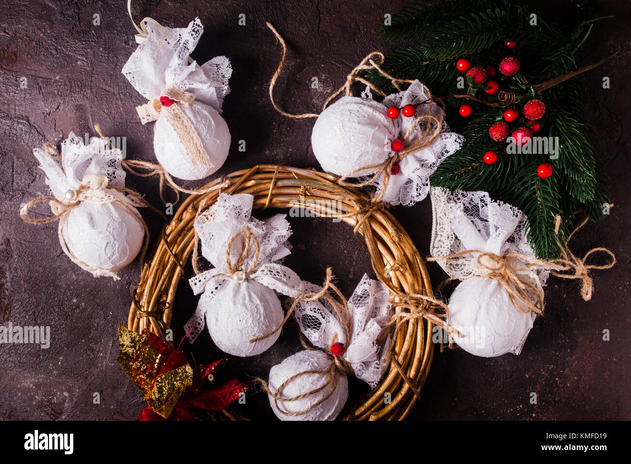 Thread baubles hi-res stock photography and images - Alamy