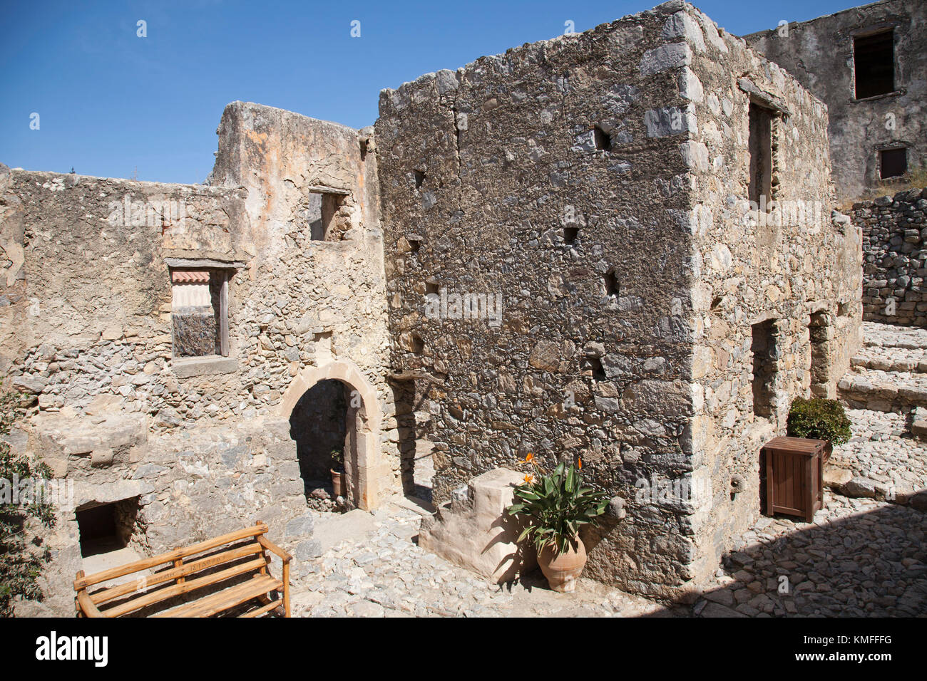 Kato moni preveli hi-res stock photography and images - Alamy