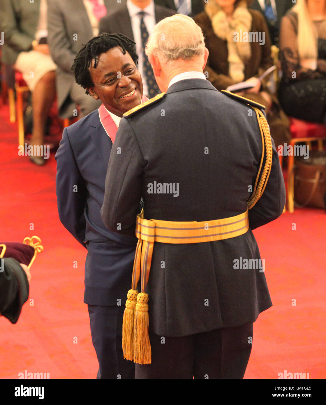Prince wales investiture ceremony buckingham palace hi-res stock ...