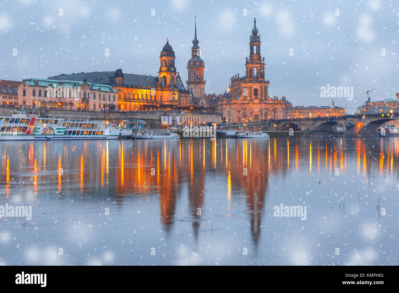 Old Town and Elba at night in Dresden, Germany Stock Photo - Alamy