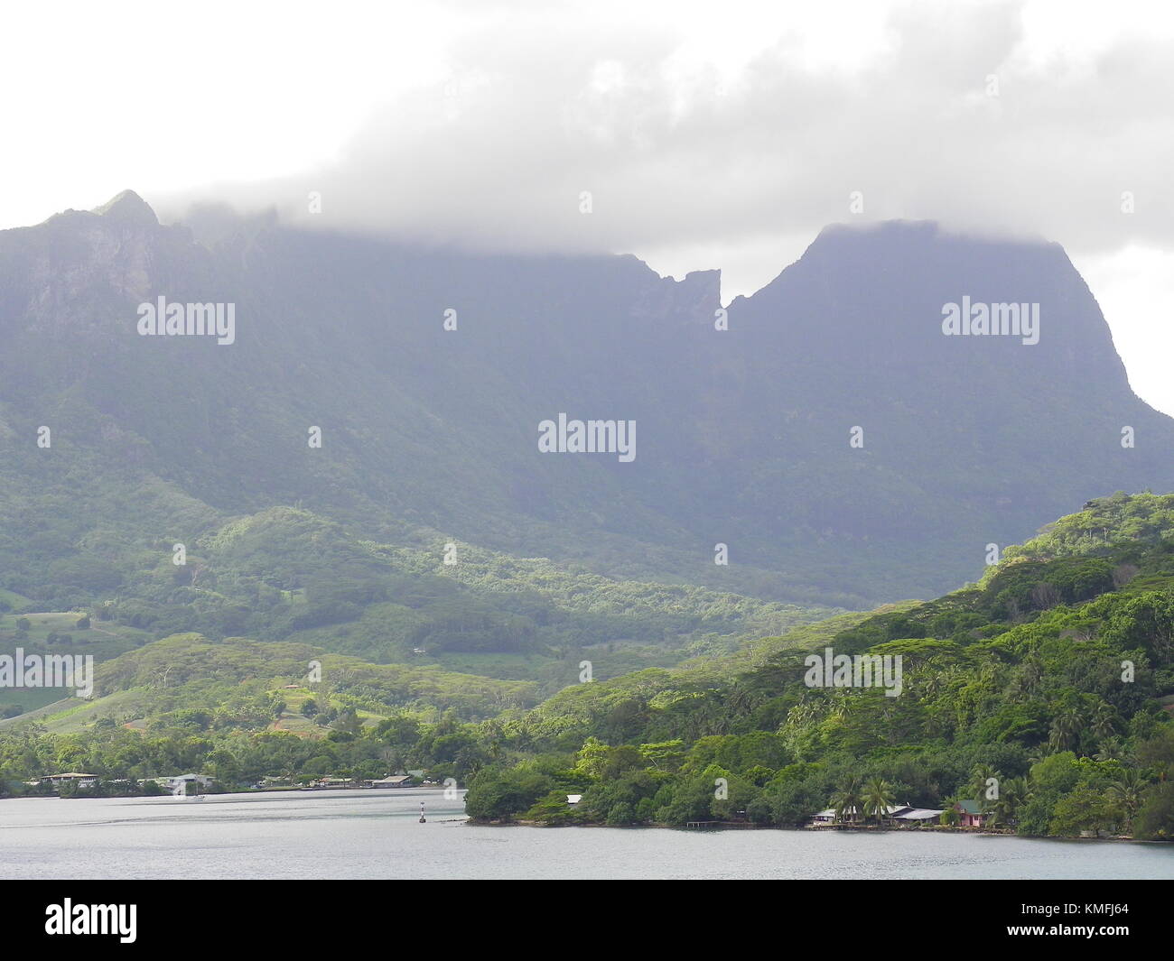 Mountains / Landscape, Moorea, French Polynesia Stock Photo - Alamy