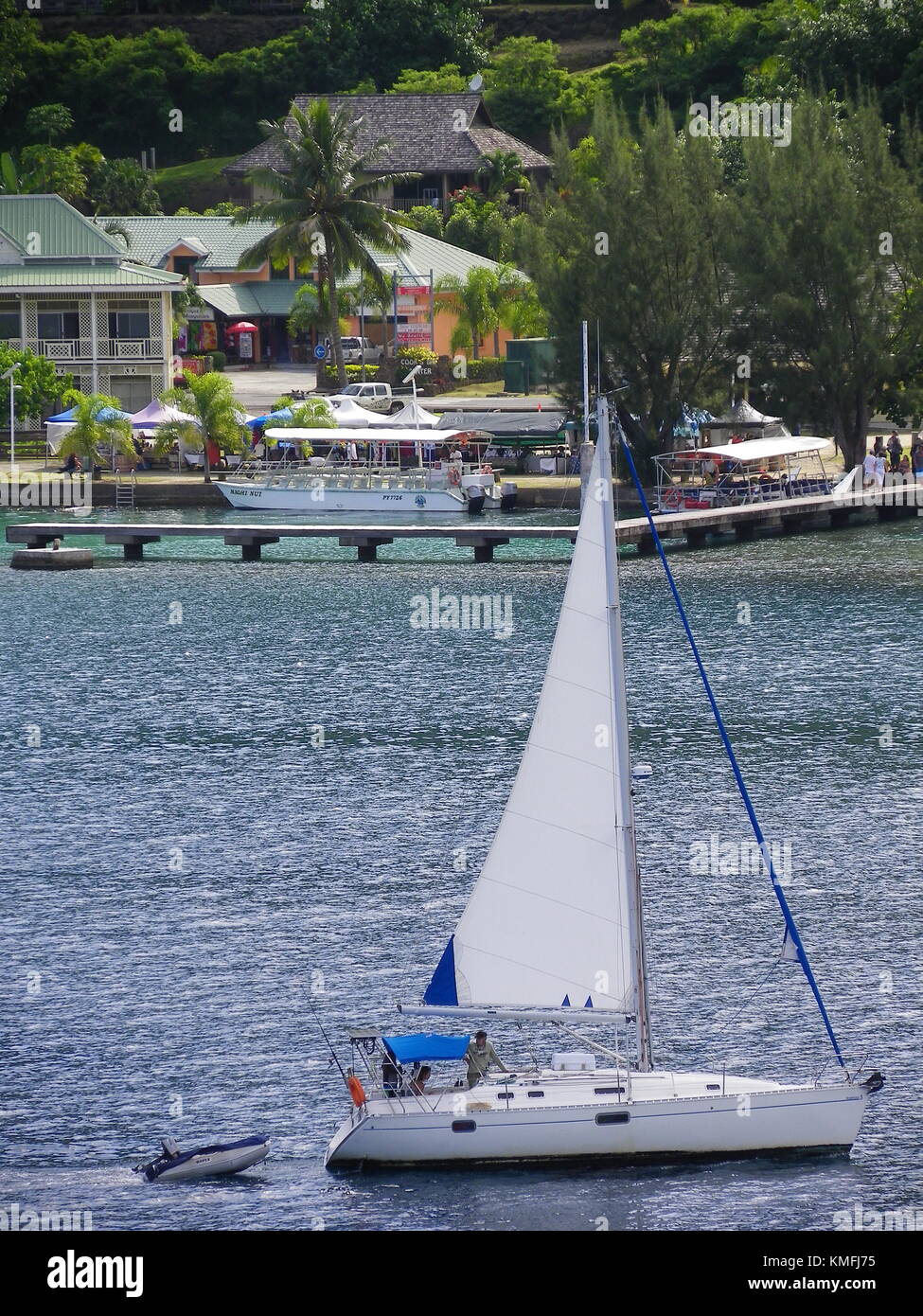 yacht sailing in / off Moorea, French Polynesia Stock Photo - Alamy