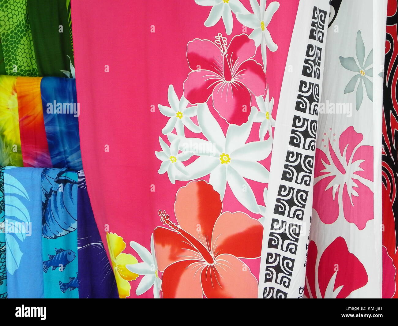 Pareos / Sarongs for sale in Moorea, French Polynesia Stock Photo - Alamy
