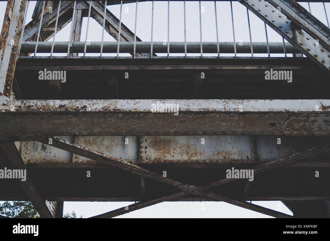 railway bridge. Linear composition Stock Photo - Alamy