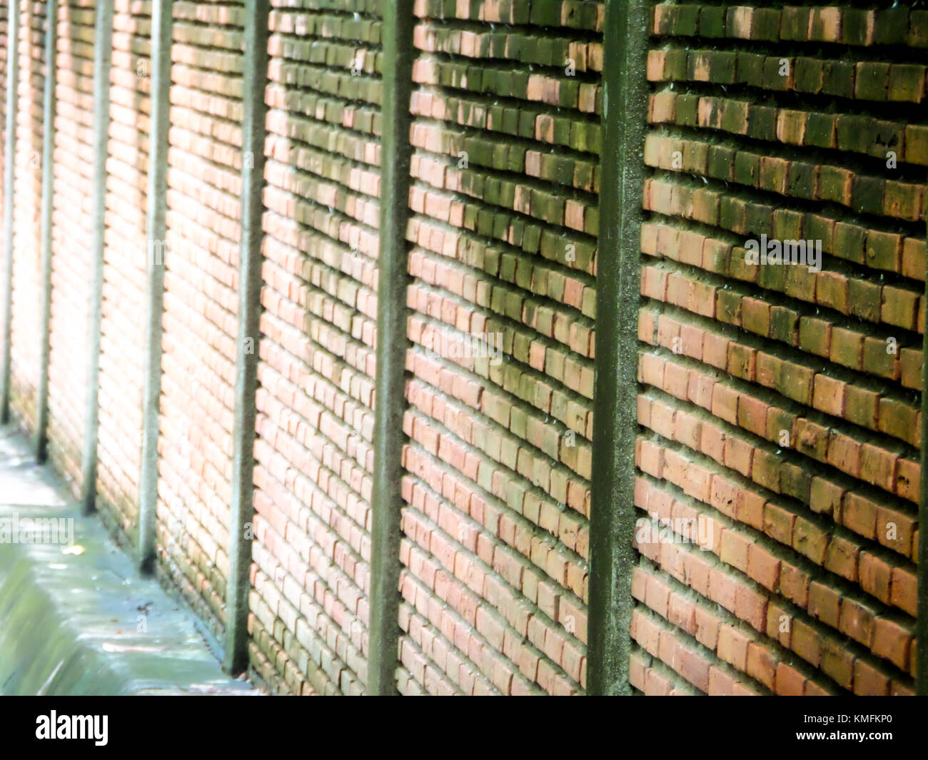 Brick wind pathway hi-res stock photography and images - Alamy