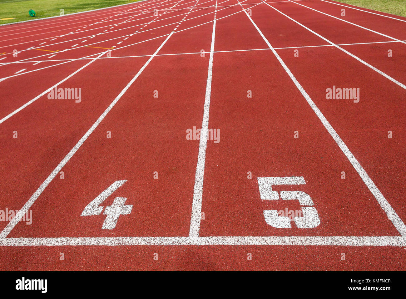 Four hundred meters hi-res stock photography and images - Alamy