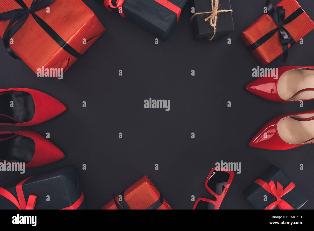 Red heels top view hi-res stock photography and images - Alamy