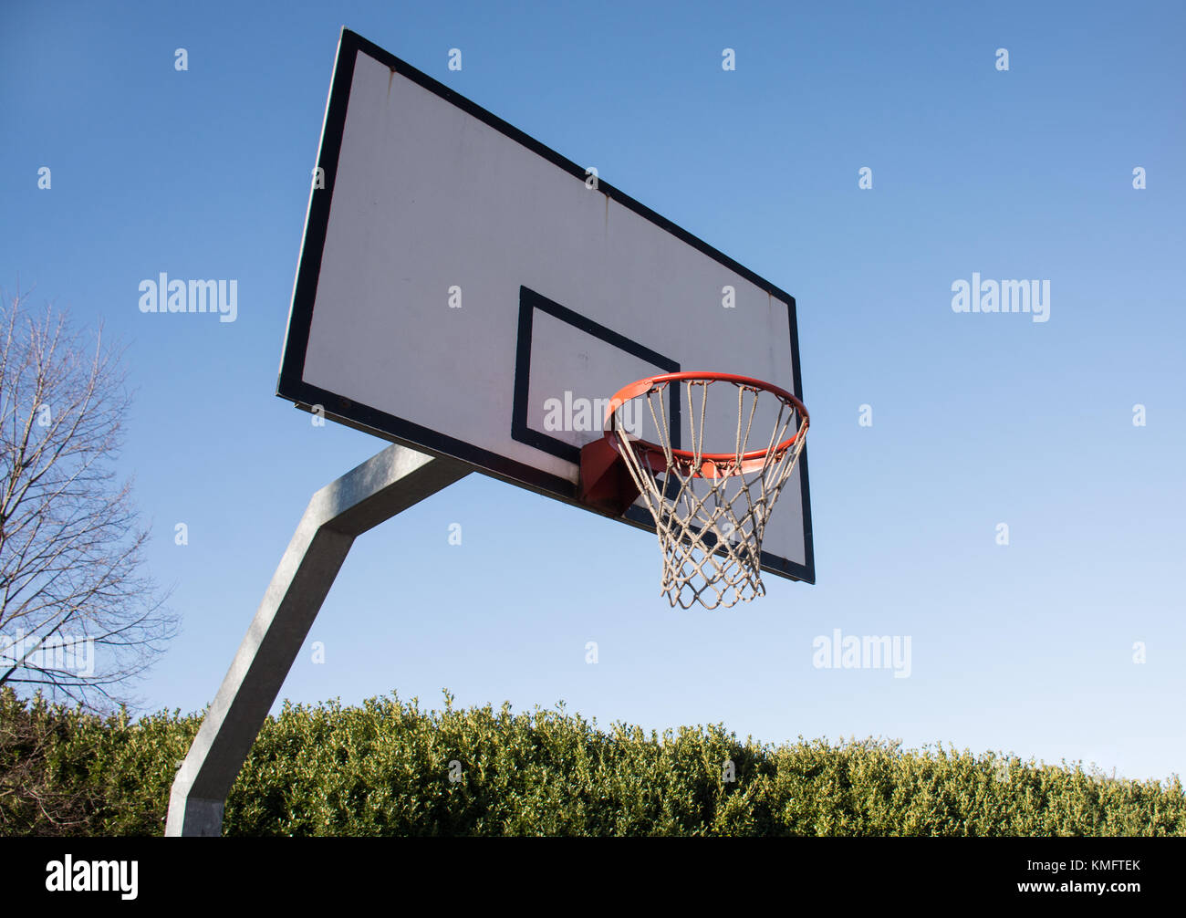 Basketball backboard hi-res stock photography and images - Alamy
