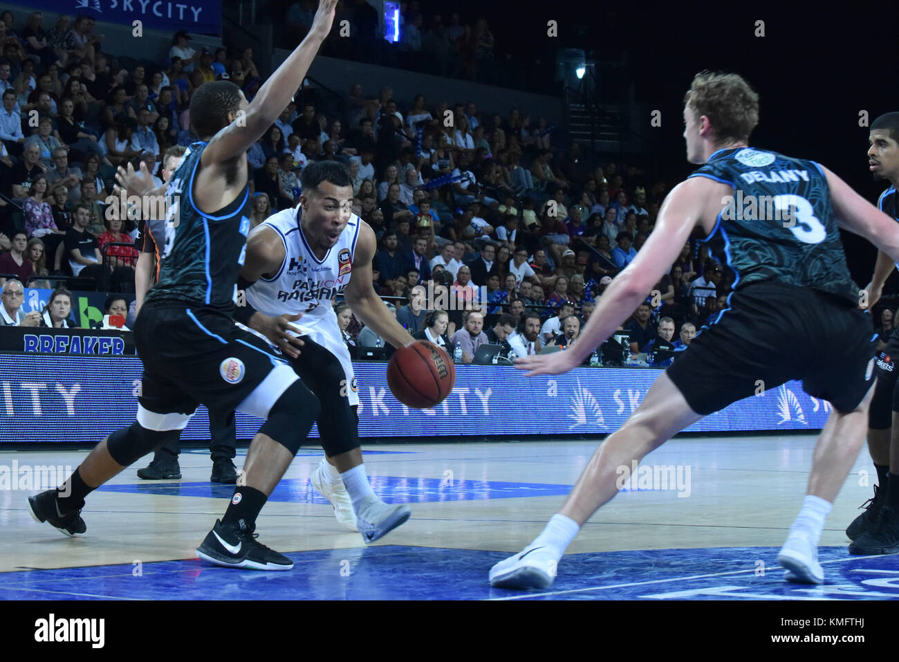 Auckland, New Zealand. 07th Dec, 2017. Stephen Holt of Brisbane Bullets ...