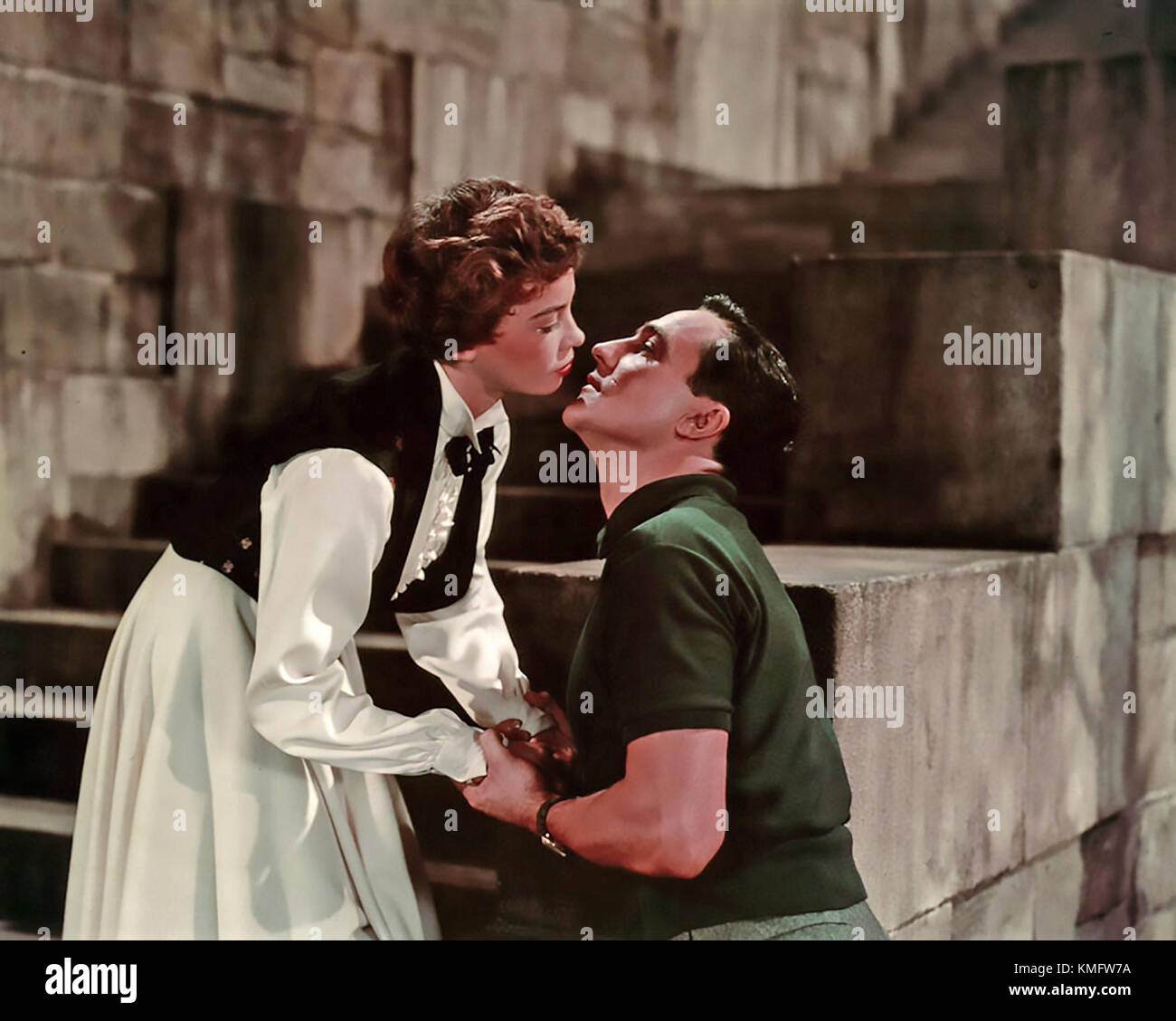 George paris hi-res stock photography and images - Alamy