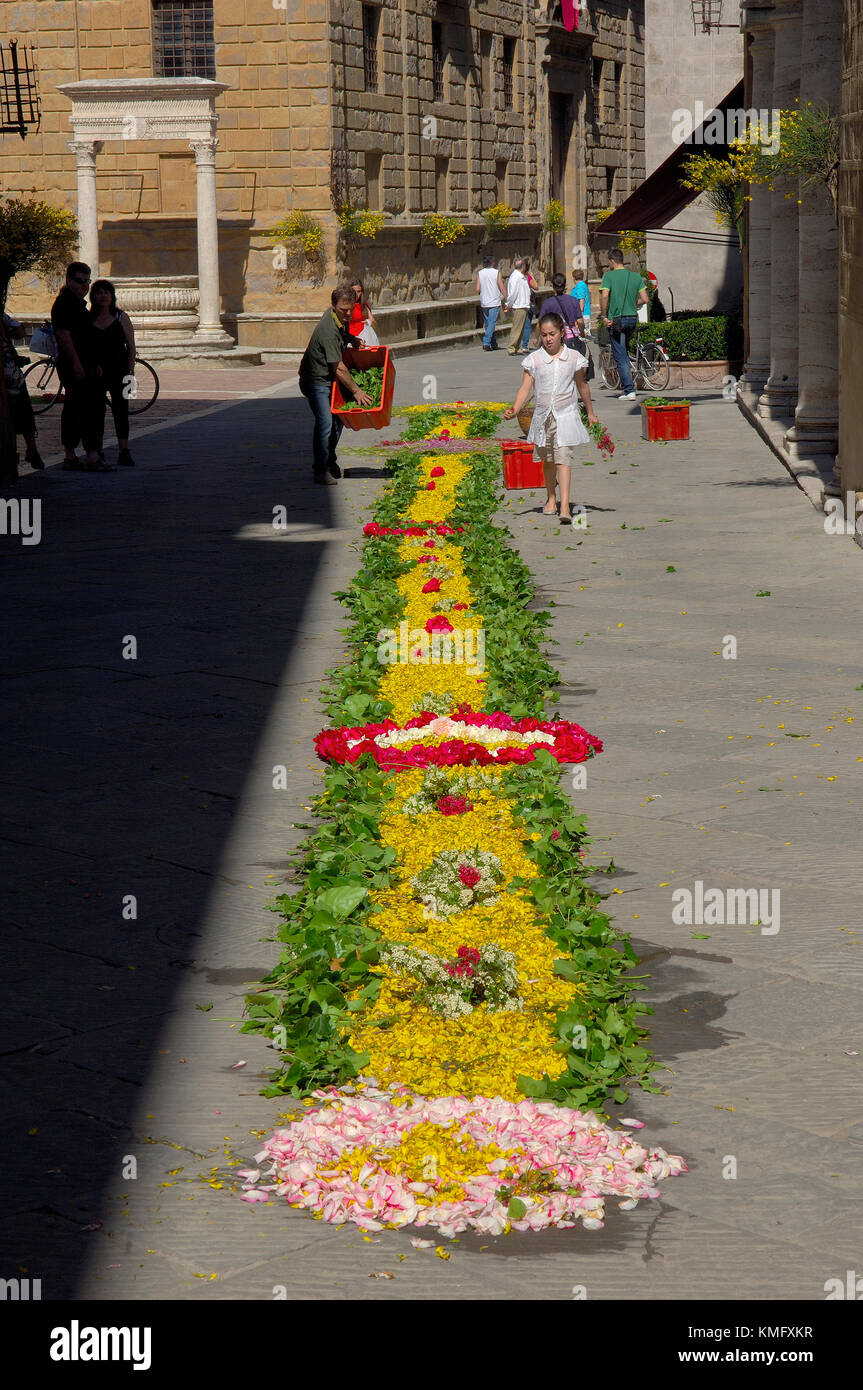 Pienza, Corpus domini procession, Corpus Christi procession, Val d ...