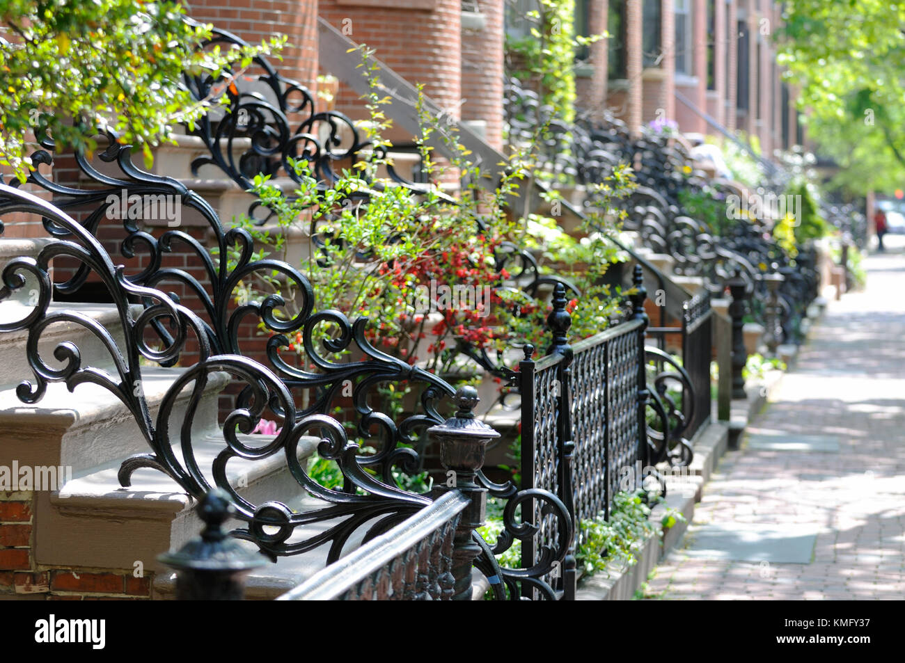 Cast iron steps hi-res stock photography and images - Alamy