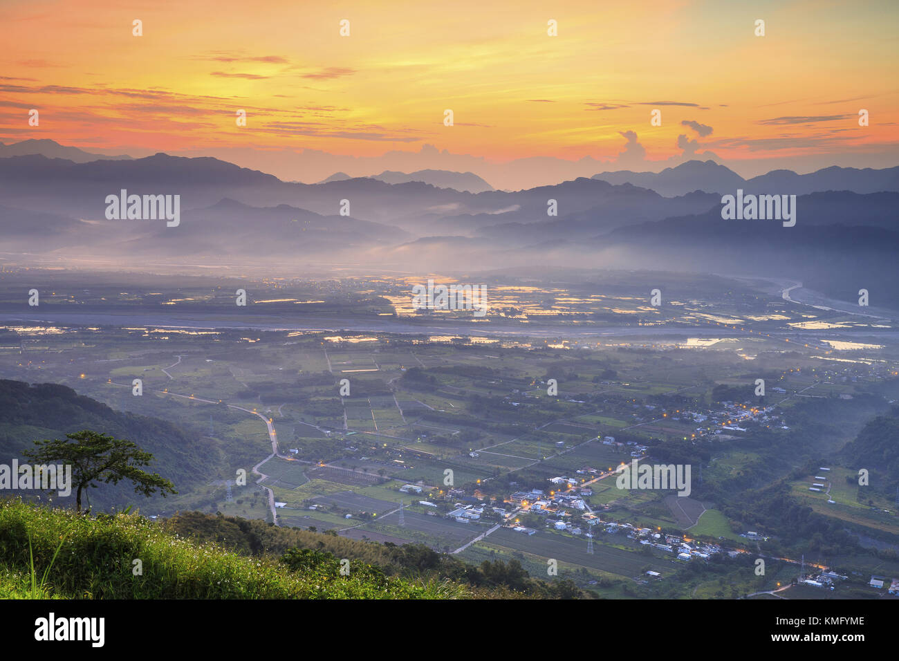 beauty in Taiwan Stock Photo - Alamy