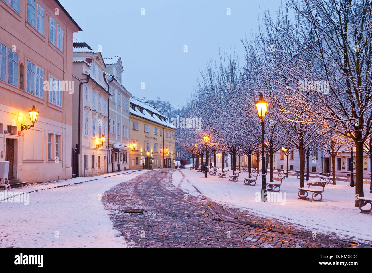 Winter prague charles bridge snow hi-res stock photography and images ... Winter prague charles bridge snow hi-res stock photography and images ...