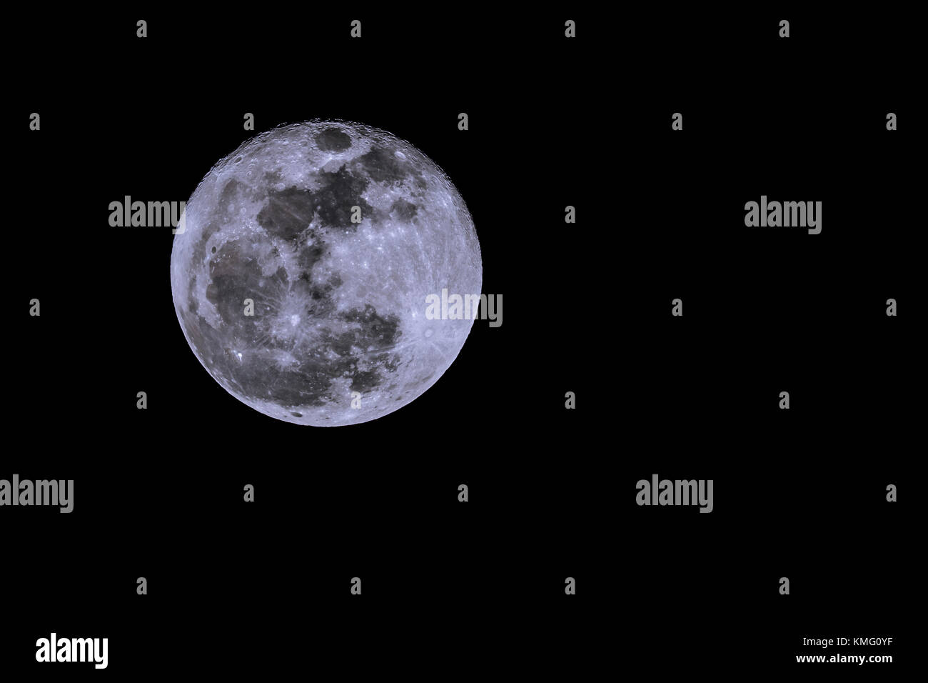 Light of the moon hi-res stock photography and images - Alamy