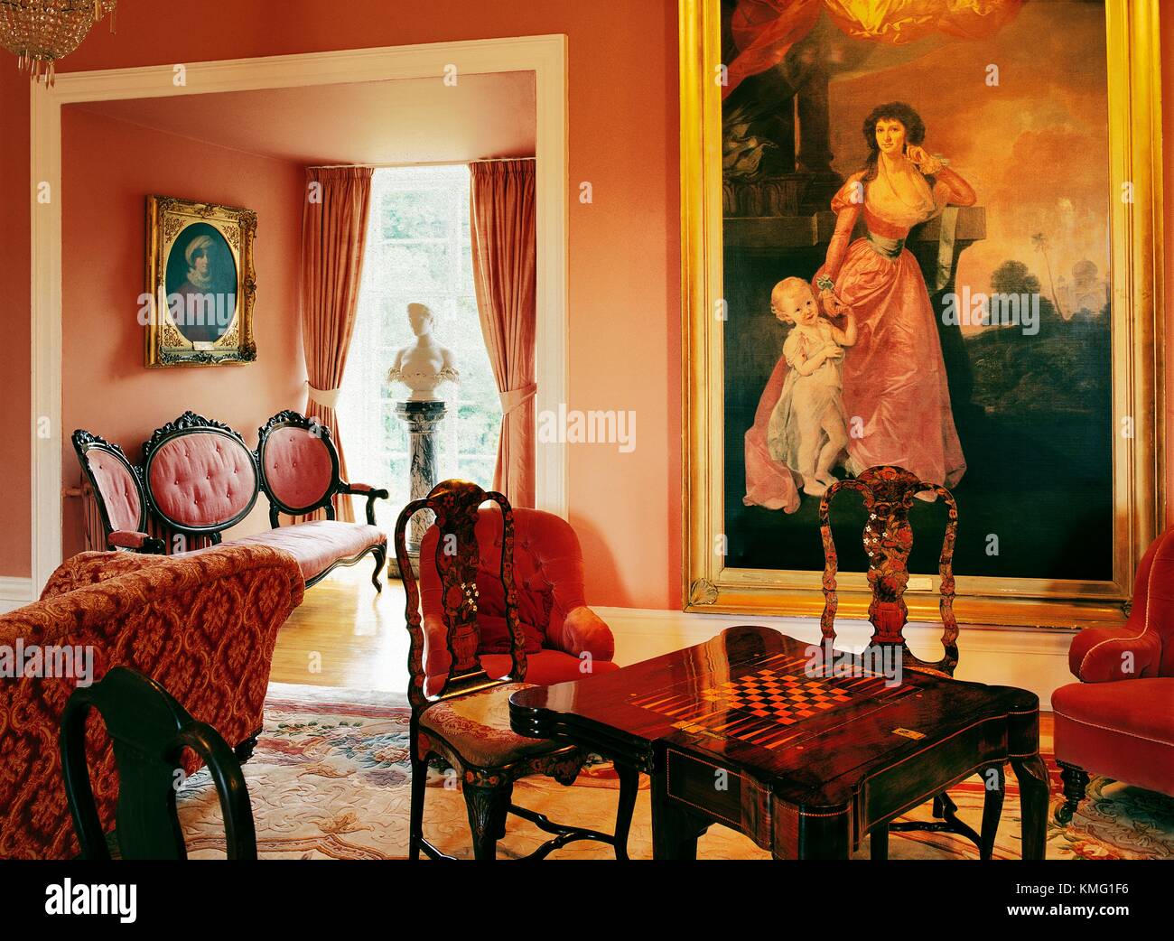 Scottish castle painting hi-res stock photography and images - Alamy