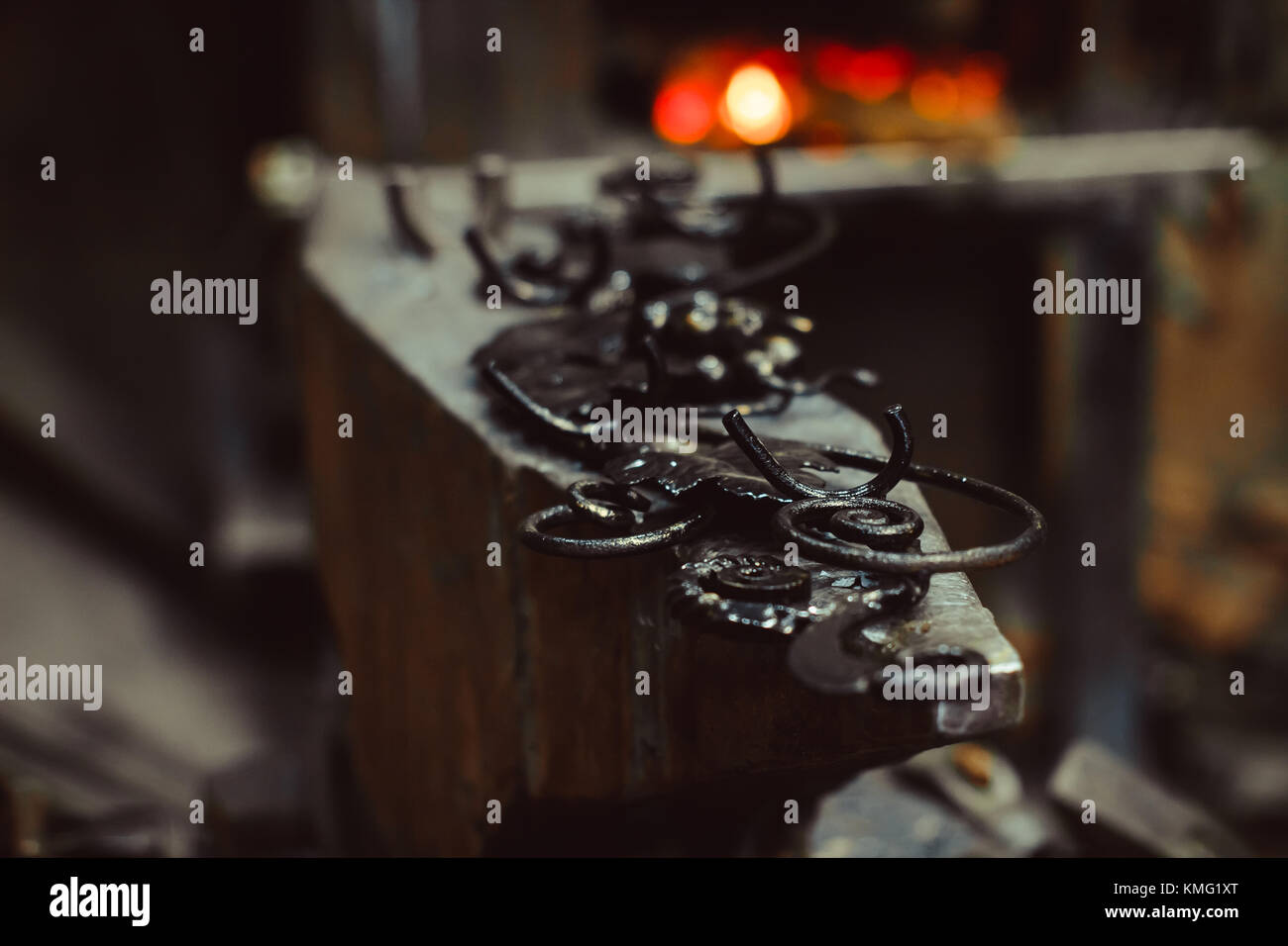 Forged iron tongs hi-res stock photography and images - Alamy