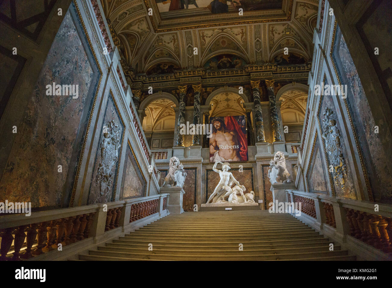 Interior of Kunsthistorisches (Museum of Art History) and gallery rooms ...