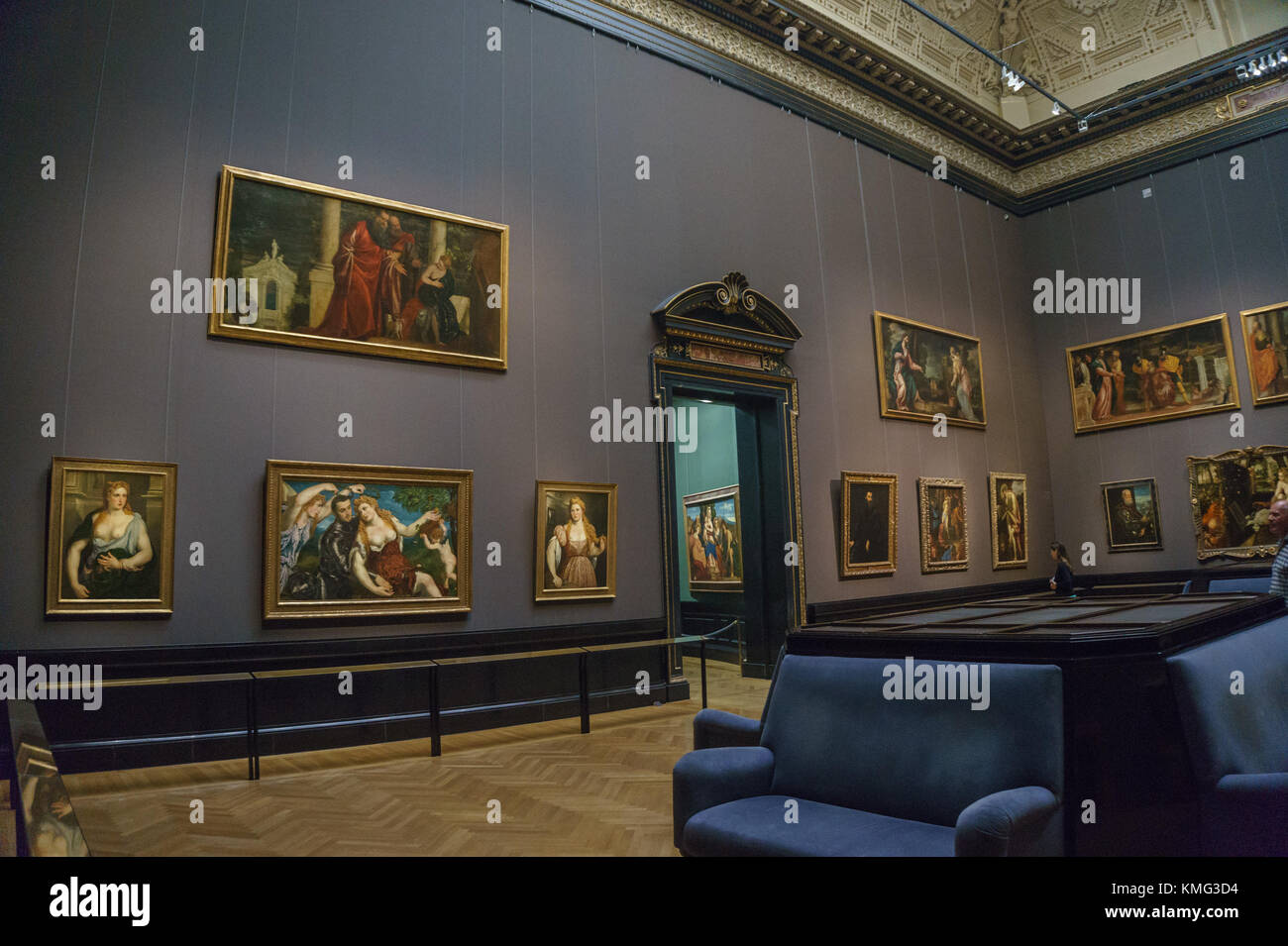 Interior of Kunsthistorisches (Museum of Art History) and gallery rooms ...