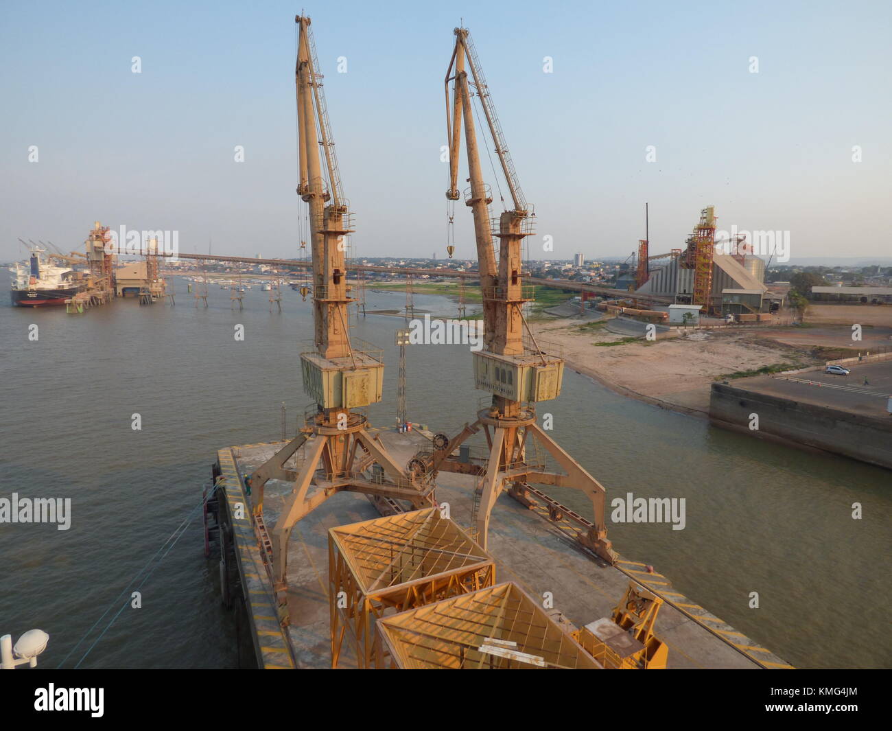 Port operations logistics cargo bulk Cargill quay dock jetty Santarem ...