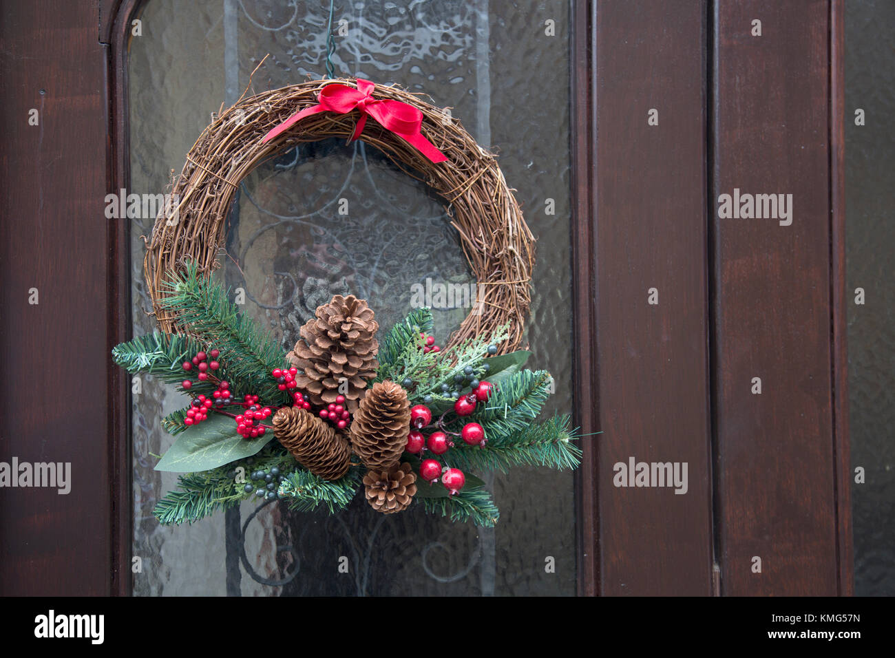 Christmas Reef with Pine Cone Stock Photo - Alamy