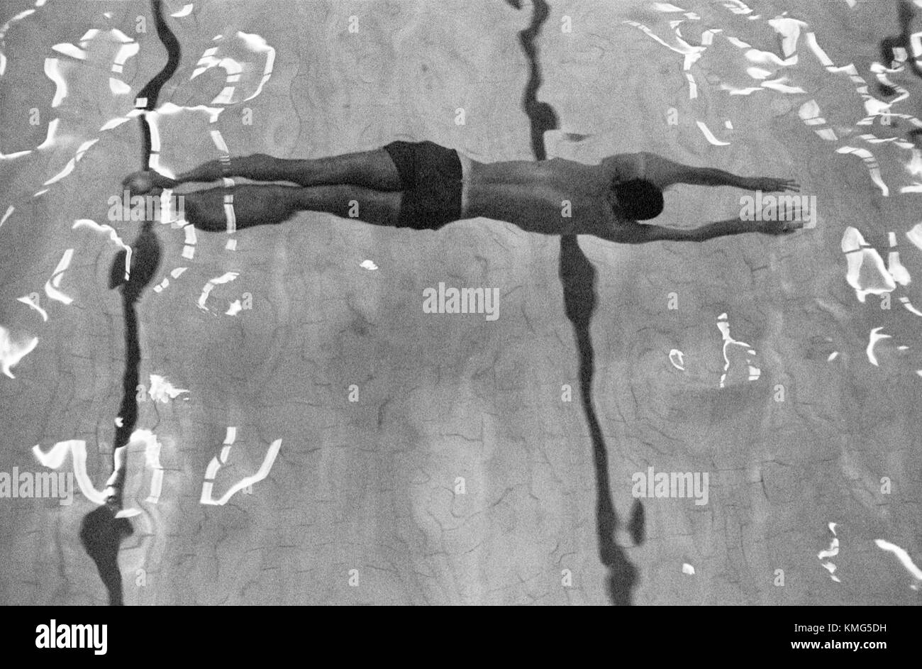 Swimming underwater indoor swimming pool 1960s UK HOMER SYKES Stock ...