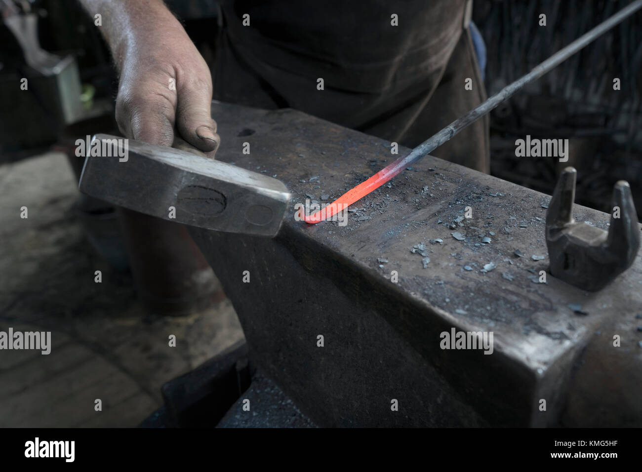 Hot iron bar hi-res stock photography and images - Alamy