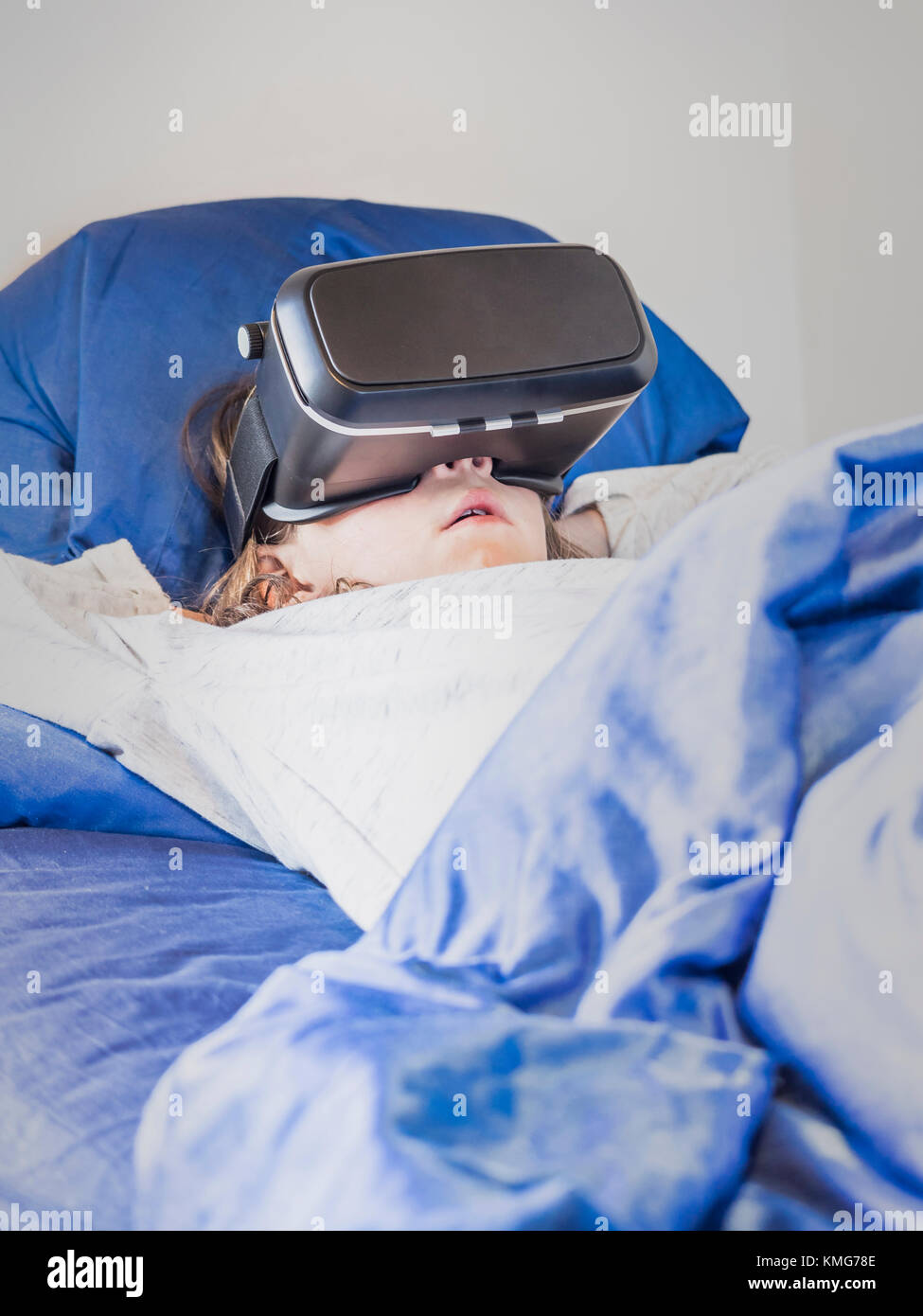 360 smart bed hi-res stock photography and images - Alamy