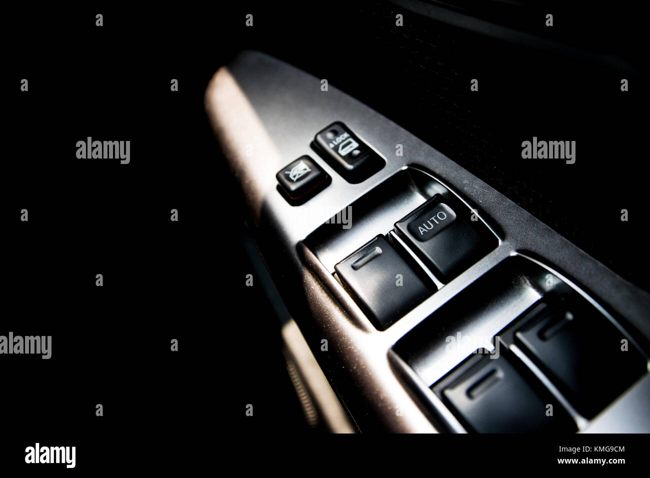 Windows button hi-res stock photography and images - Alamy
