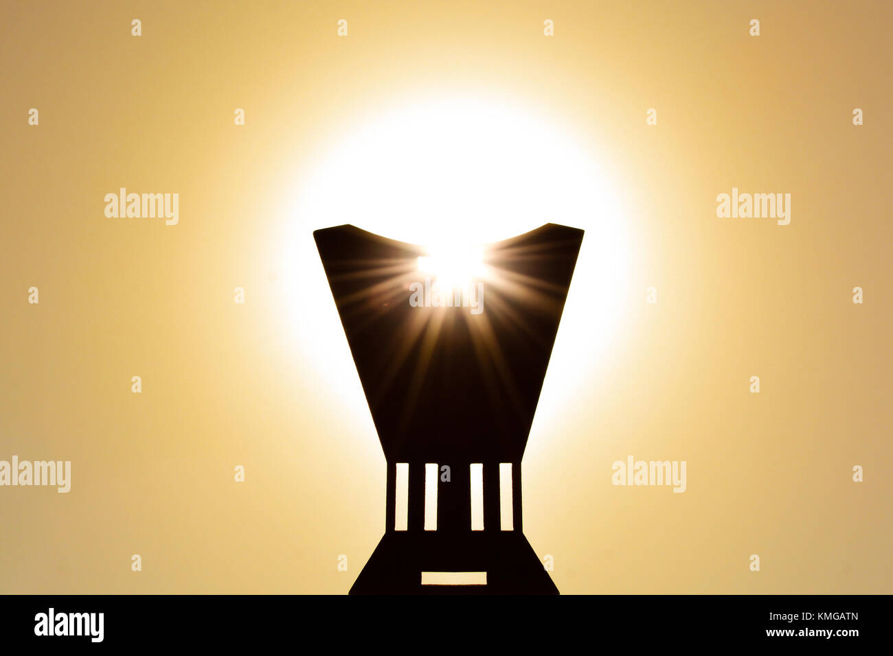 Bukhoor hi-res stock photography and images - Alamy