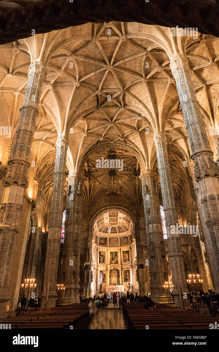 Eglise Santa Maria de Belem, monastère des Hiéronymites Belem Lisbonne ...