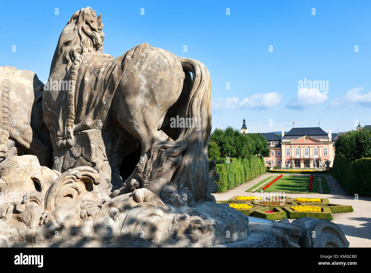 French rococo architecture hi-res stock photography and images - Alamy