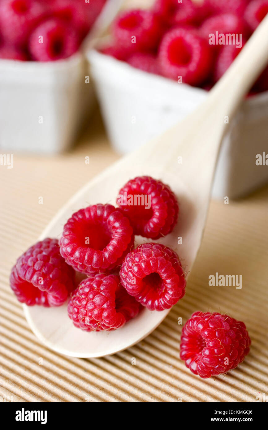 fresh red raspberries - raspberry fruit in the kitchen Stock Photo - Alamy