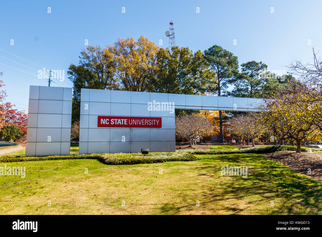 North carolina state sign hi-res stock photography and images - Alamy