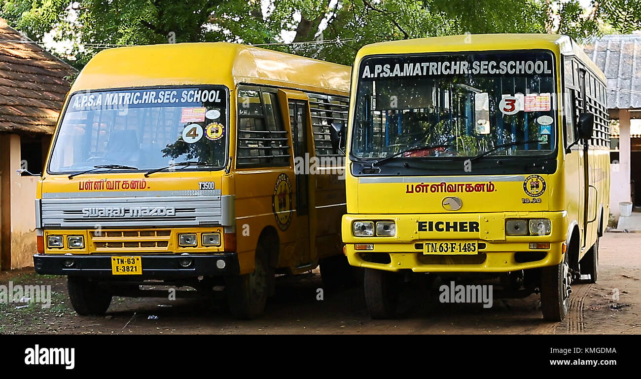 TIRUPPATUR, INDIA - MARCH 28th, 2016: Indian school bus Stock Photo - Alamy