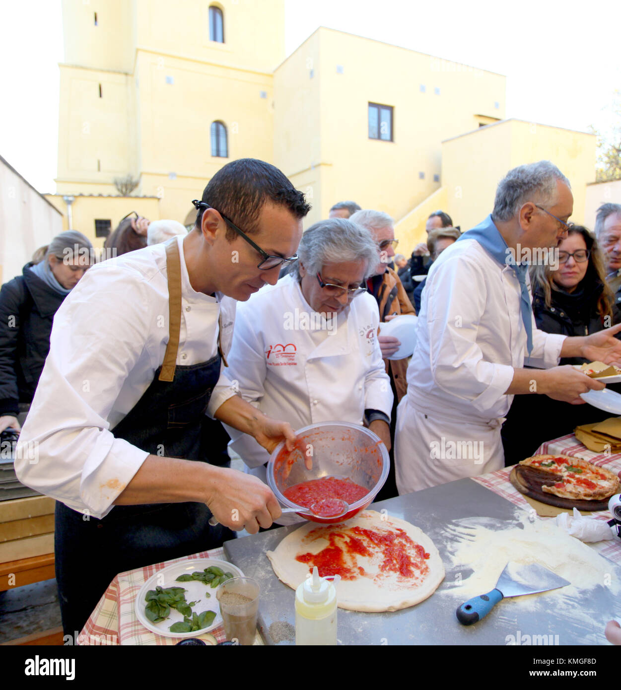 Italy, Naples 7 December 2017. 6th Dec, 2017. ''The art of the ...