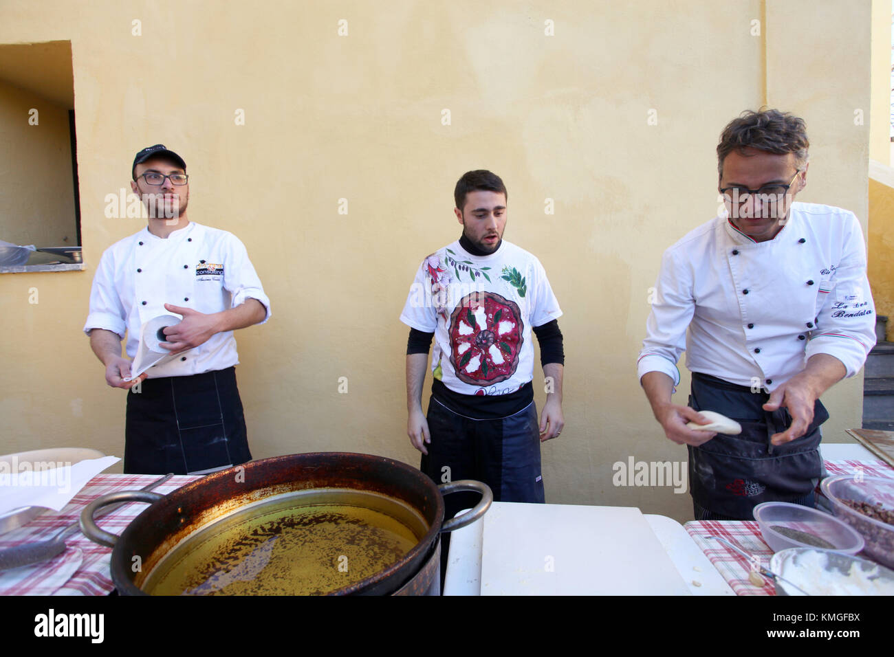 Italy, Naples 7 December 2017. 6th Dec, 2017. ''The art of the ...