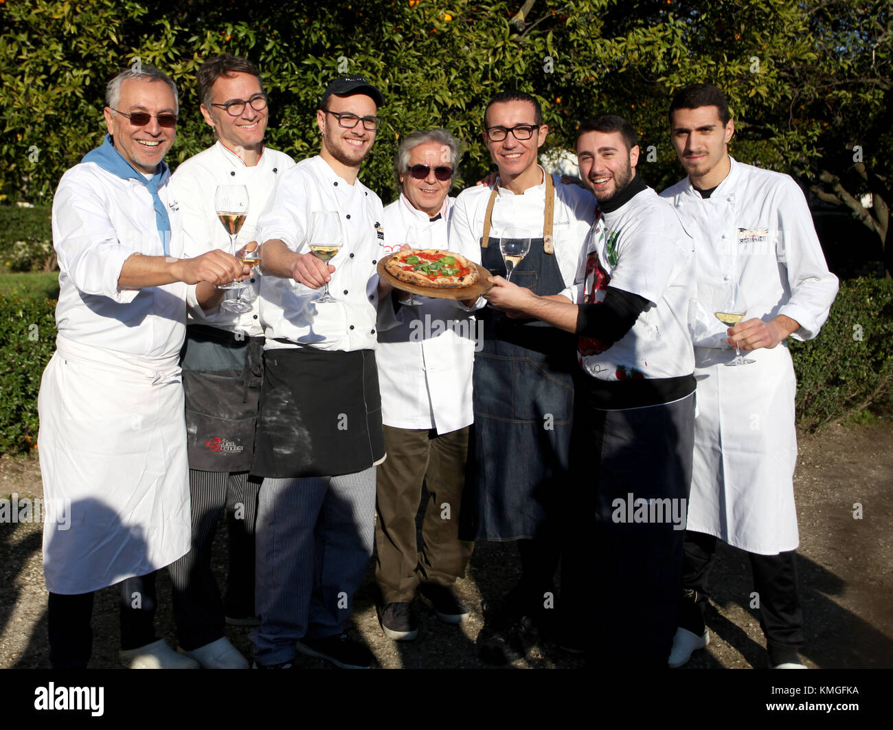 Italy, Naples 7 December 2017. 6th Dec, 2017. Group of Neapolitan pizza ...
