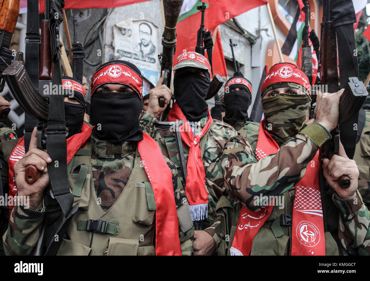 Gaza City, Gaza. 07th Dec, 2017. Palestinian militants of the Popular ...