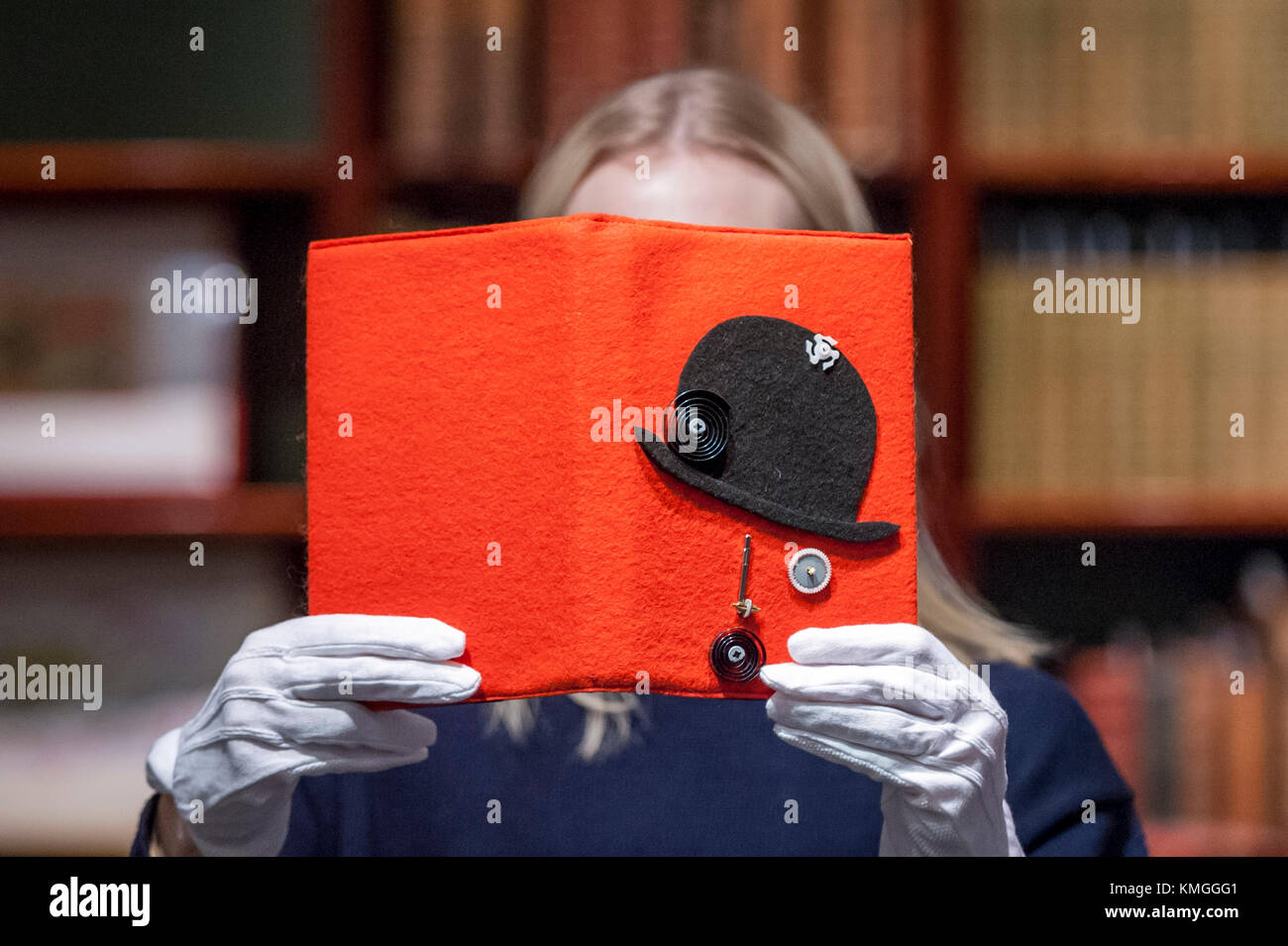 A clockwork orange book cover hi-res stock photography and images - Alamy