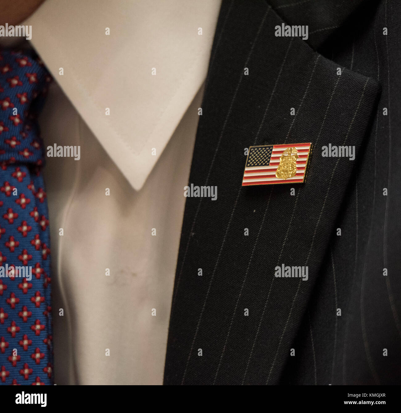 Lapel pin hi-res stock photography and images - Alamy