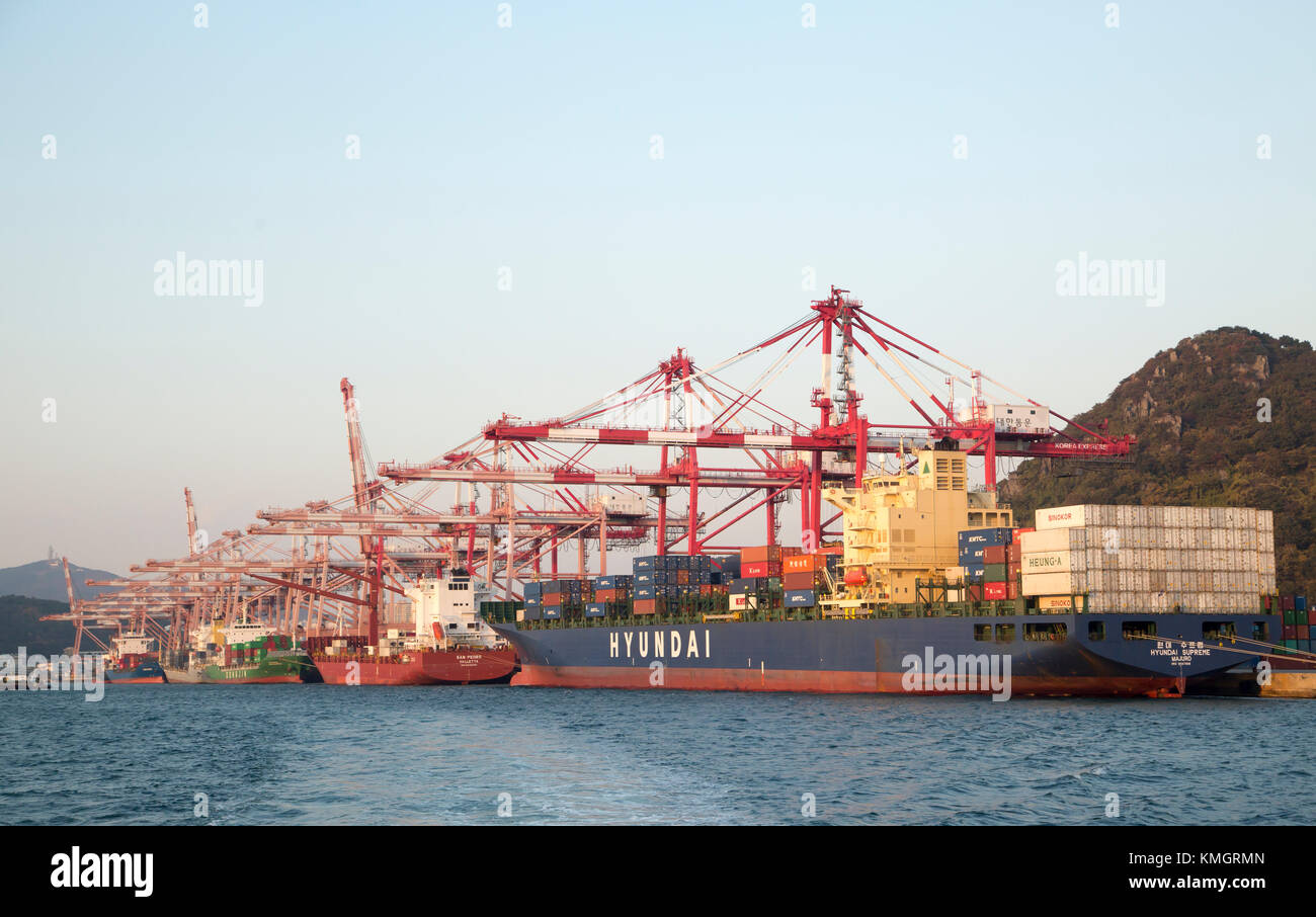 Hyundai korea hi-res stock photography and images - Alamy