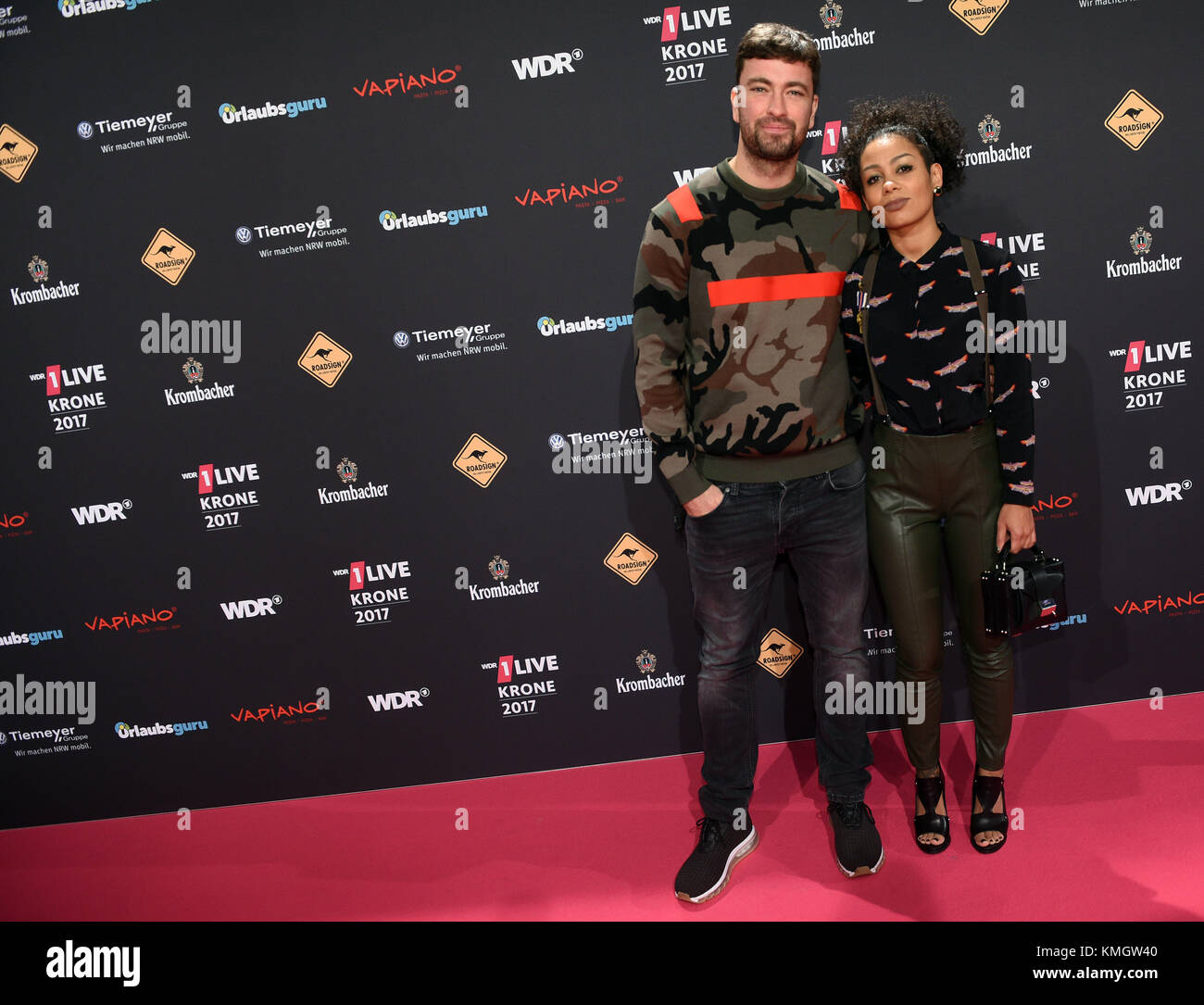 Bochum, Germany. 7th Dec, 2017. Singer Materia and his wife Jadu ...